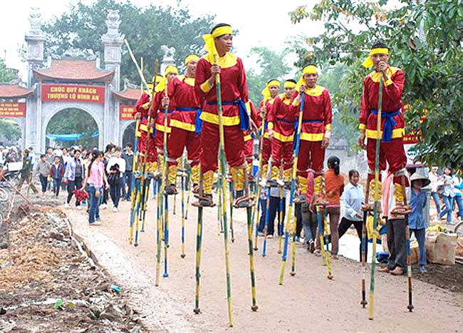 Lady Thu Bon Festival - Hoi An Food Tour
